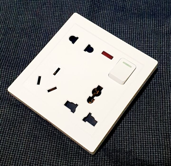 Universal Wall Socket & Switch 10A | Daraz.lk