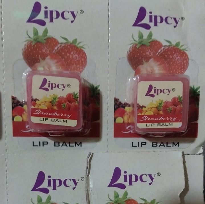 Lipsy Lip Balm Strawberry Flavour Lip balm, Smooth and creamy | Daraz.lk