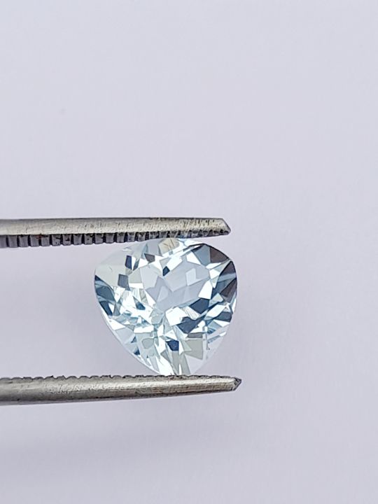 Aquamarine Natural Trilliant shape 1.7Ct stone ( 8mm ) | Daraz.lk