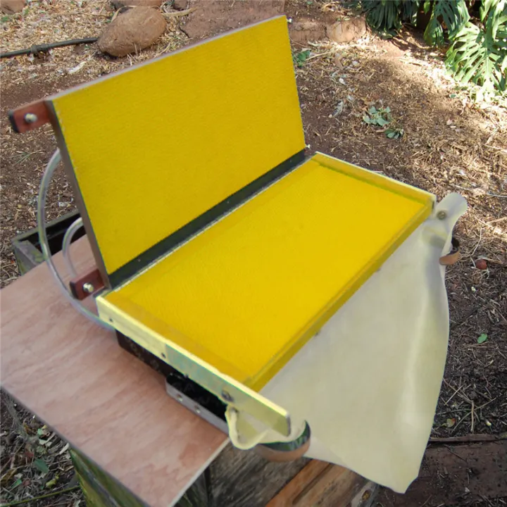 Beeswax Press Sheet Mold Soft Pvc Honeycomb Base Foundation Bee Hive ...