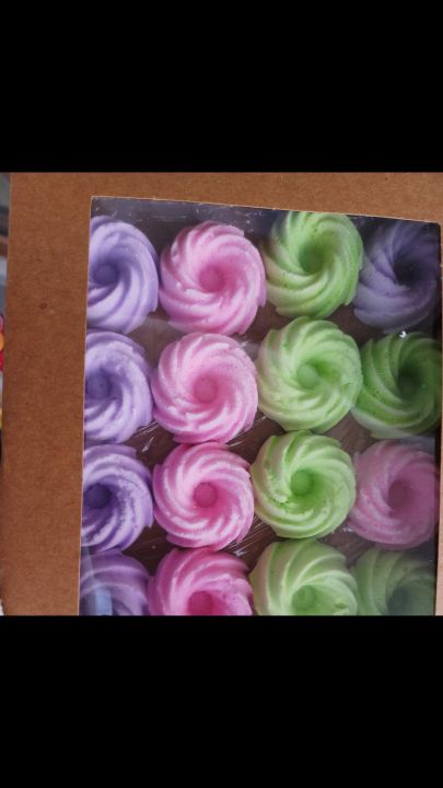 Swirl Tri Colour Marshmallow | Daraz.lk