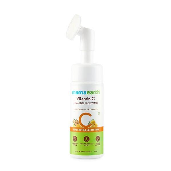 Mamaearth Vitamin C Foaming Face Wash With Vitamin C And Turmeric For