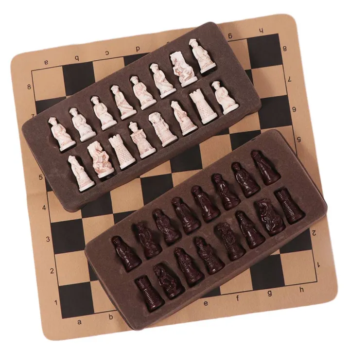 Chess Game Resin Antique Chess Chess Pieces Trumpet Imitation Ancient ...