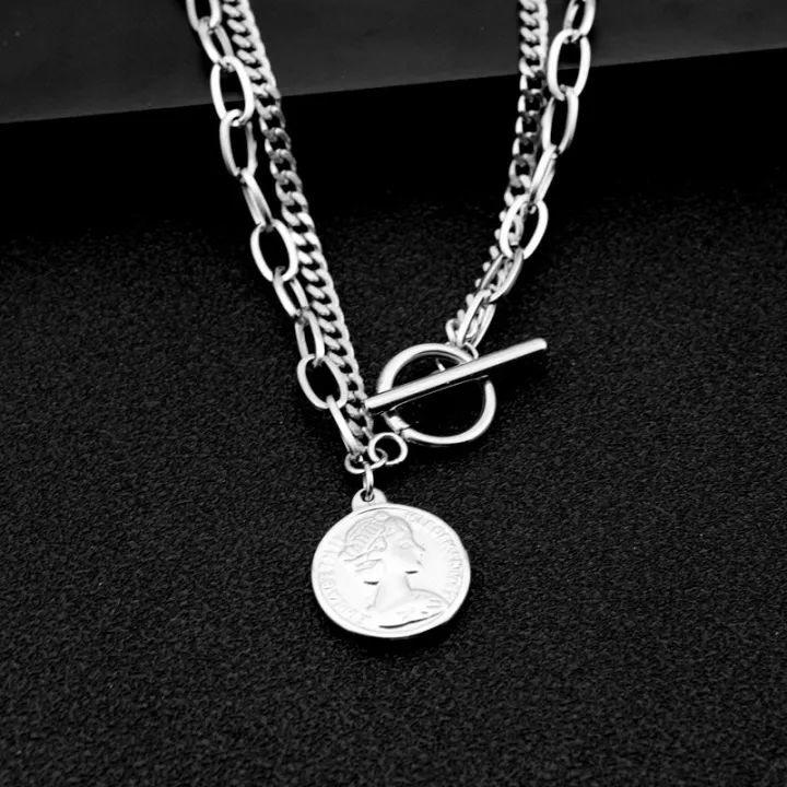 XL Men's necklaceEuropean and American queen head titanium steel ...