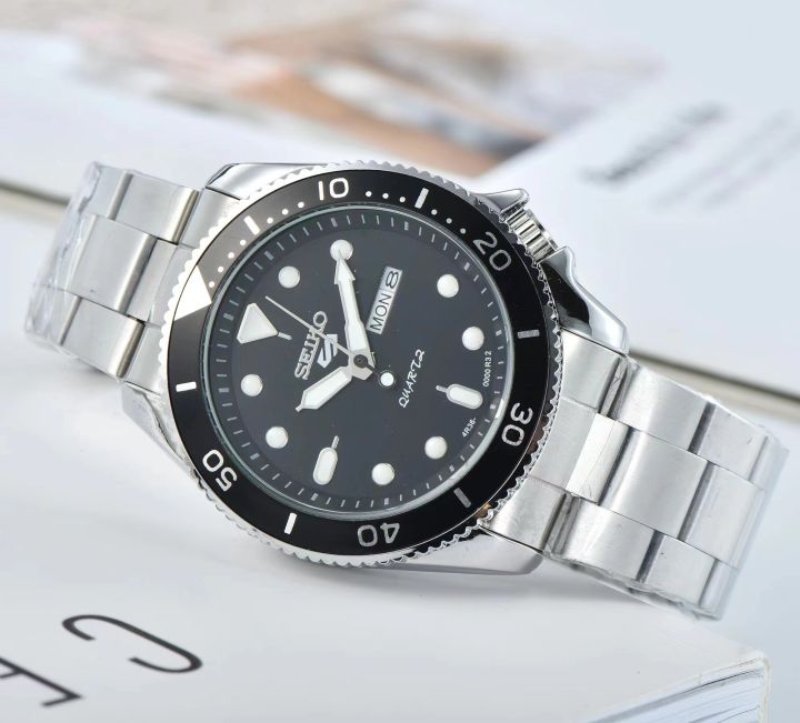 SEIKO Men's Sports Quartz Waterproof Watch, Multifunctional Dial ...