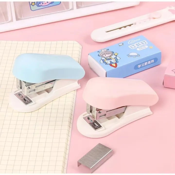 Cute Cartoon Design Mini Stapler Small Size Macaron Color Student Stapler Convenient with ...