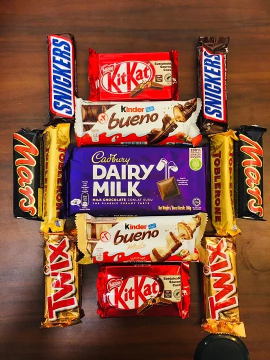 Chocolate Mix pack ( Snickers , Mars, coco bounce,kitkat,toblerone ...