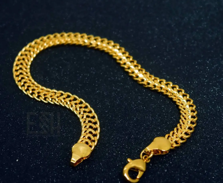 Gold plated Stylish Rich Look pooran bracelet For All gift items for ...