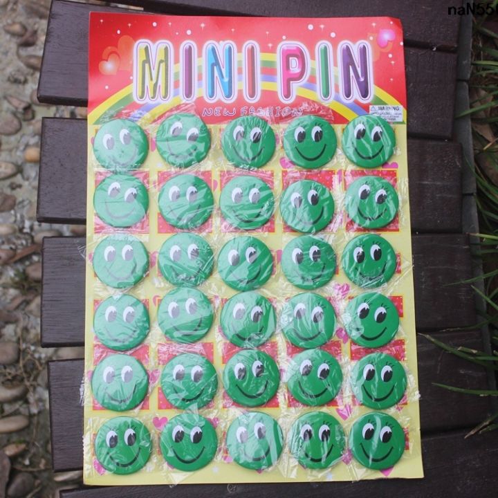 Children's Name Tag Pin dLXA Badge One Large Face Brooch Smile 30 ...
