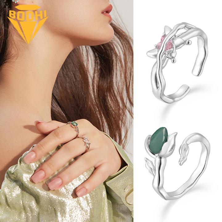 BODHI Lady Knuckle Ring Tulip Shape Curled Edge Lady Knuckle Ring ...