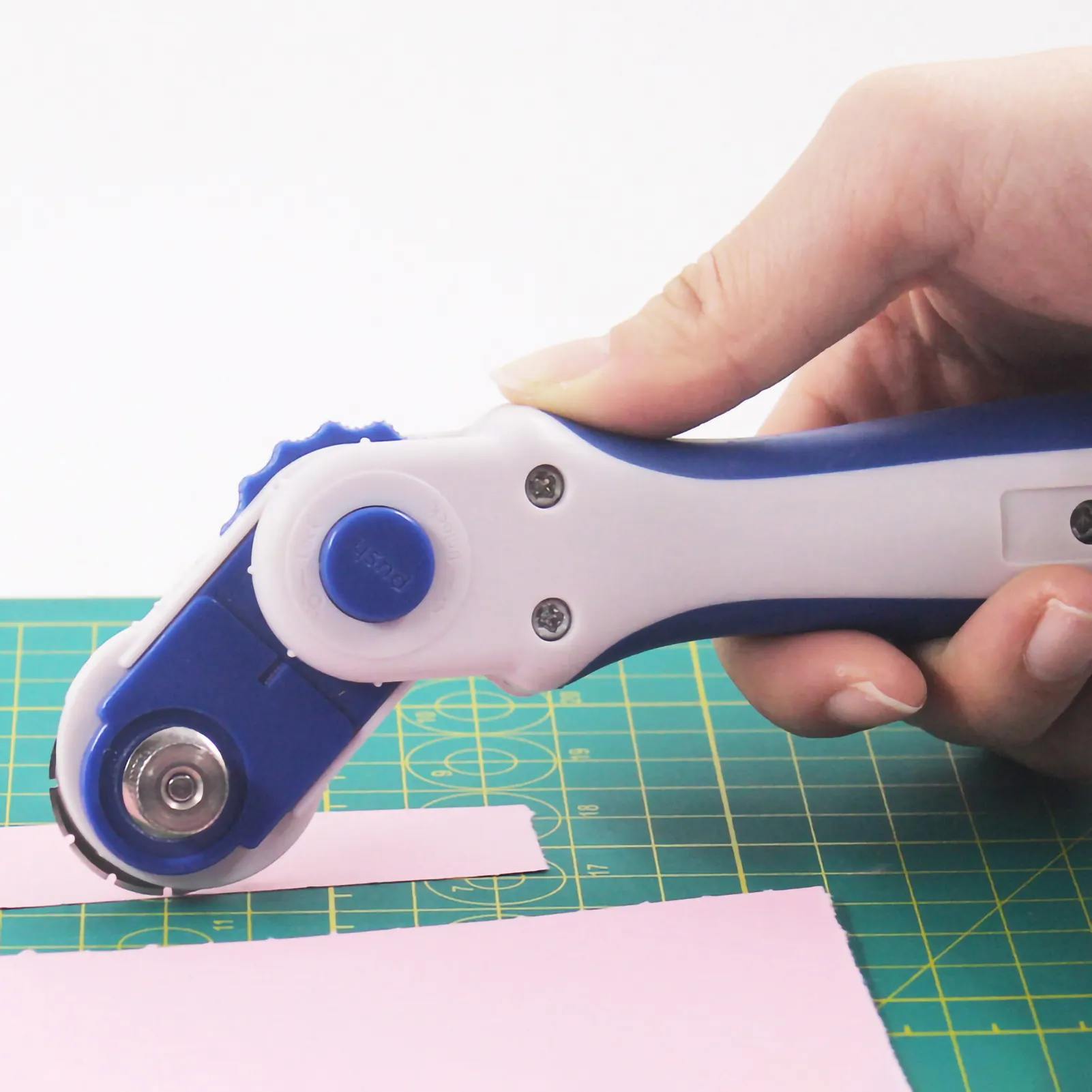 Rotary Cutter 3in1 Cutting Machine with 3pcs Replacement Blades ...