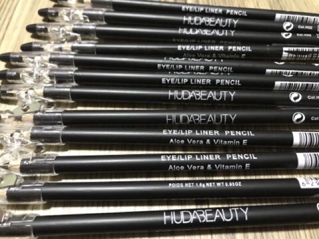 Huda Beauty Eyebrow Pencil with Aloe Vera & Vitamin E | Eyeliner with ...