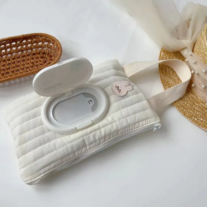 Baby-Friendly Wet Tissue Cover Cute Design Compact Size Pull-Out Flap ...