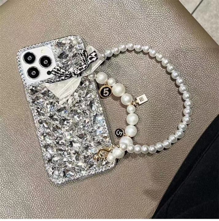 Luxury Pearl Bracelet Full Diamond Phone Case Applicable iPhone13/12/11 ...