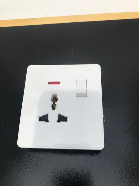 UNIVERSAL PLUG BASE 13/5AMP | Daraz.lk