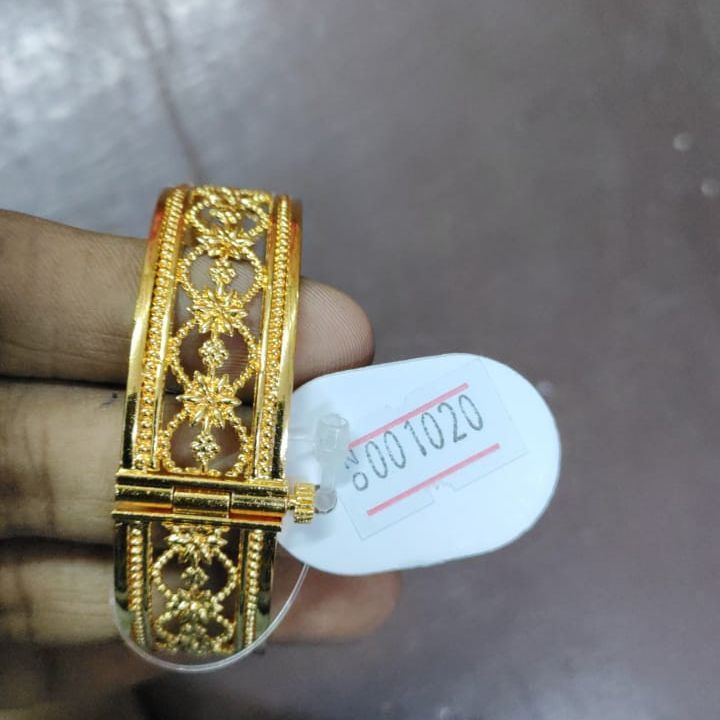 Guaranteed Bangle with Lock ( Puttu Kaapu ) Size 2/4 | Daraz.lk