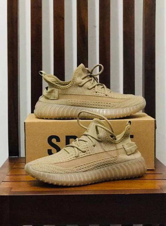 Yezzy Imported Shoe | Daraz.lk