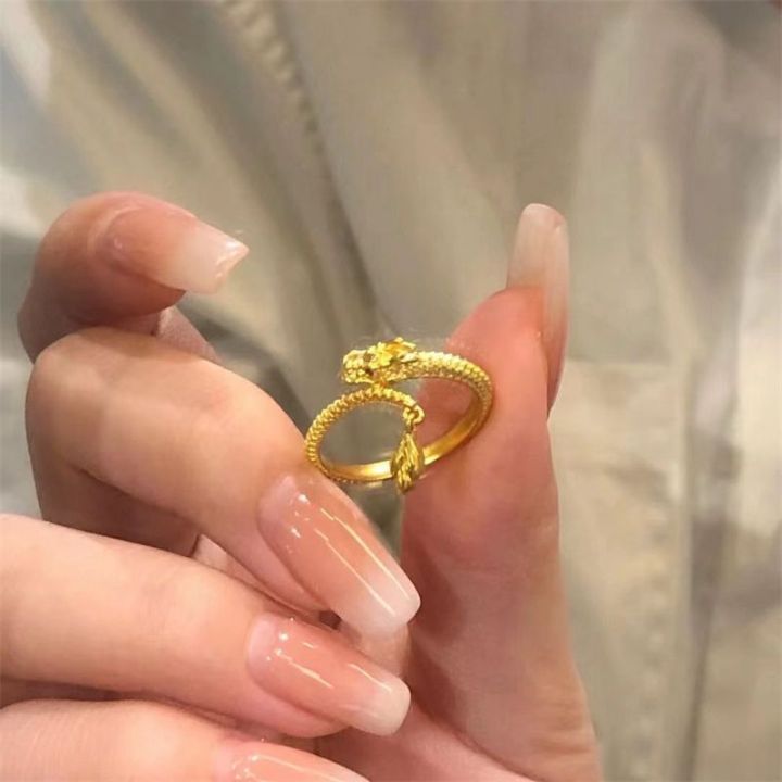 Magical Dragon Waving Its Tail Turn Qiankun Ring Female Super Flash ...