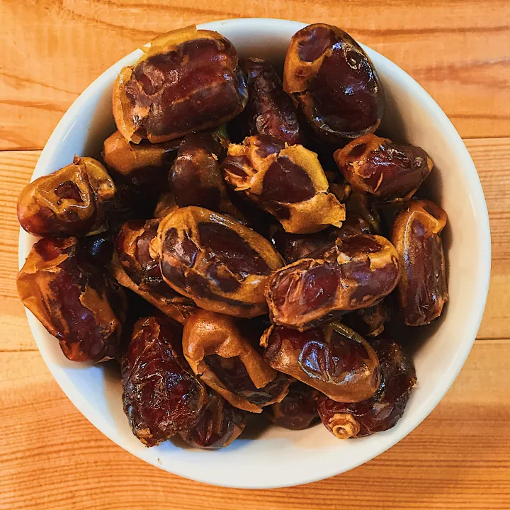 Khalas Dates 500G Pack Directly Imported from Saudi Arabia Dates | Daraz.lk