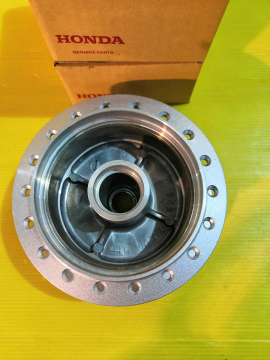 (Preorder) Rear hub for a Wave 125, Wave 110i, all Wave models, genuine ...