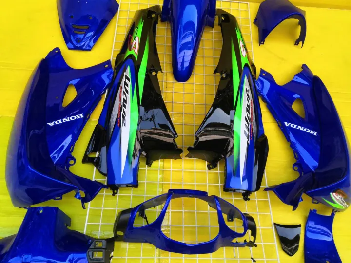 (Preorder) Wave 125S body kit, old model, Wave 125S, blue-black bald ...