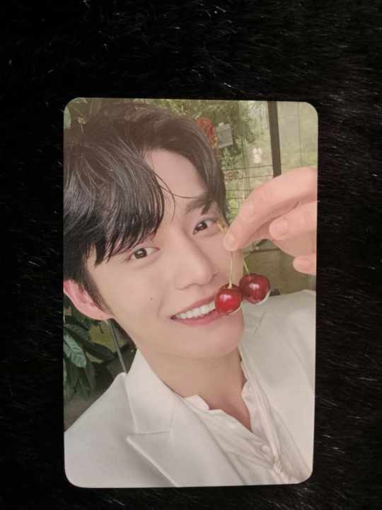 ZEROBASEONE ZB1 2023 Fan-con Trading card - Kim Jiwoong | Shop.com.mm