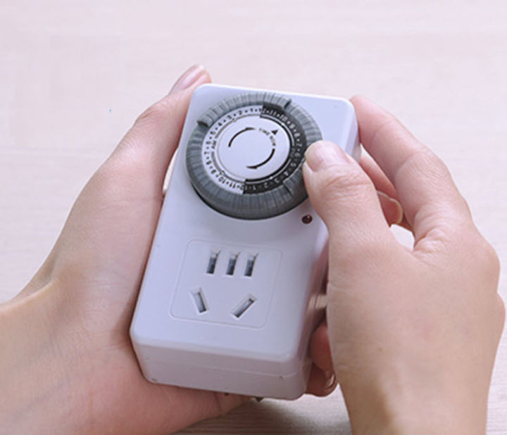 Electric Outlet Timer, 24 Hour Plug-in, Mechanical, 30 Minute Interval ...