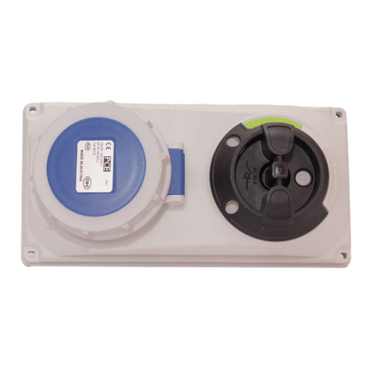 White Industrial Container Interlocked Socket Insulated Cee Type ...