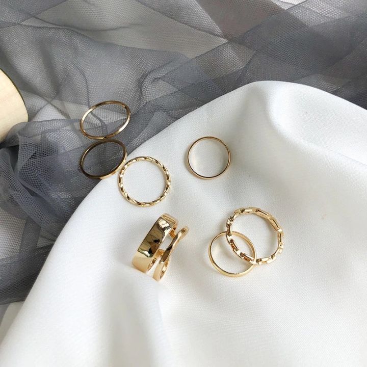NEW Pack of 7 Pcs Rings Set For Girls Golden Silver Simple Mid Finger ...