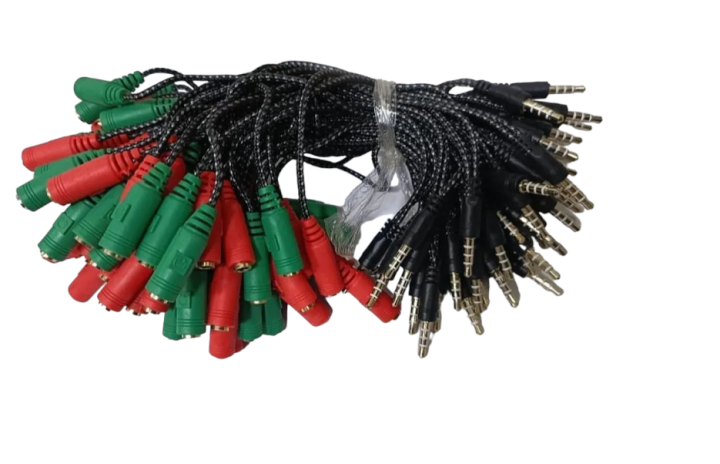 1M Green And Red Audio Auxiliary Cable, For Projector | Daraz.com.np