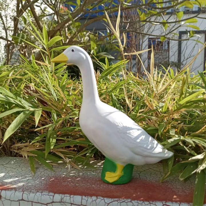 Garden Decoration Resin Goose Figurine Cute Lifelike Animal Statue ...