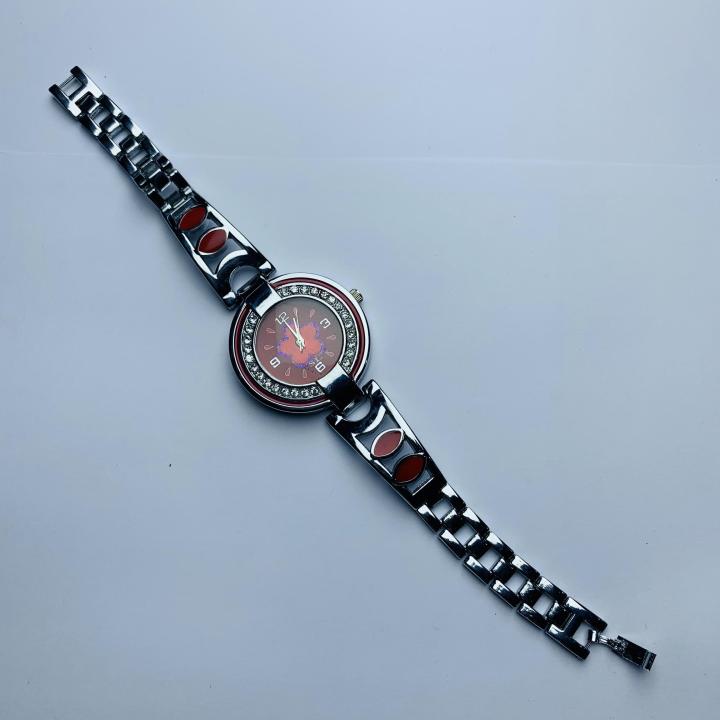 New Design Women Watch Round Red Dial Silver Color Stainless Steel ...