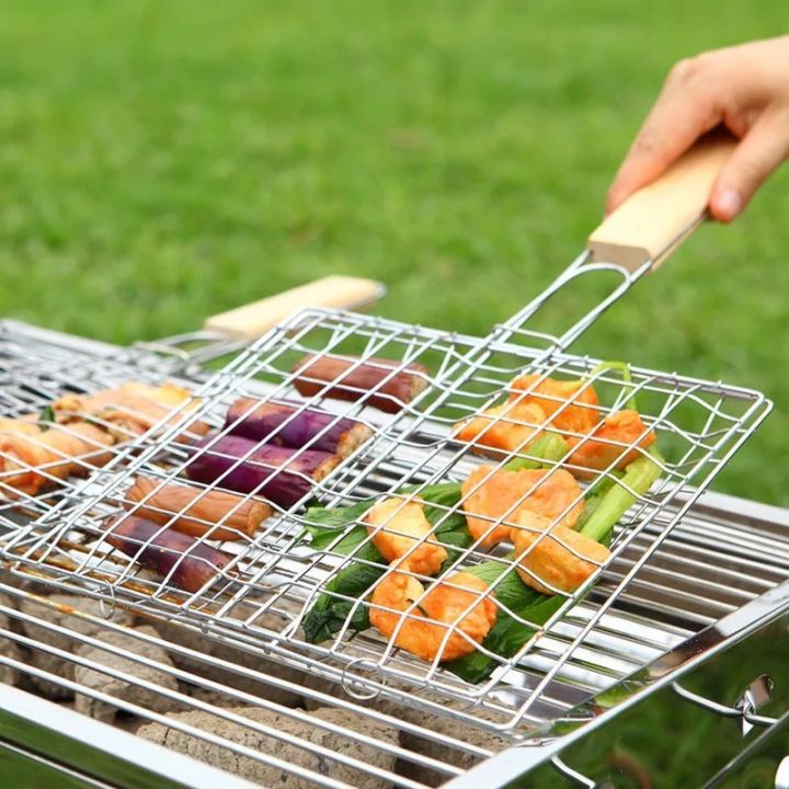 Stainless Steel Barbeque Fish Meat Grill Mesh With Clamp And Wooden ...