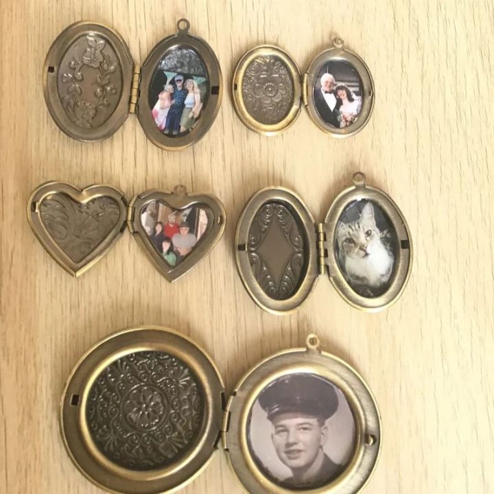ANX Vintage Lovers Locket With Photo Holder Inside/Lockets For Couples ...