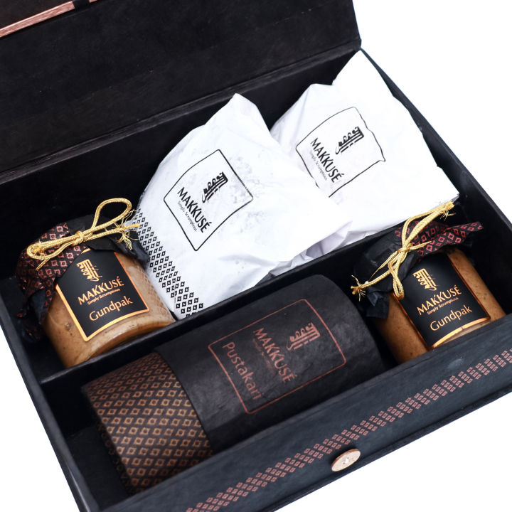 Makkusé Ultimate Luxury Gift Box | Daraz.com.np