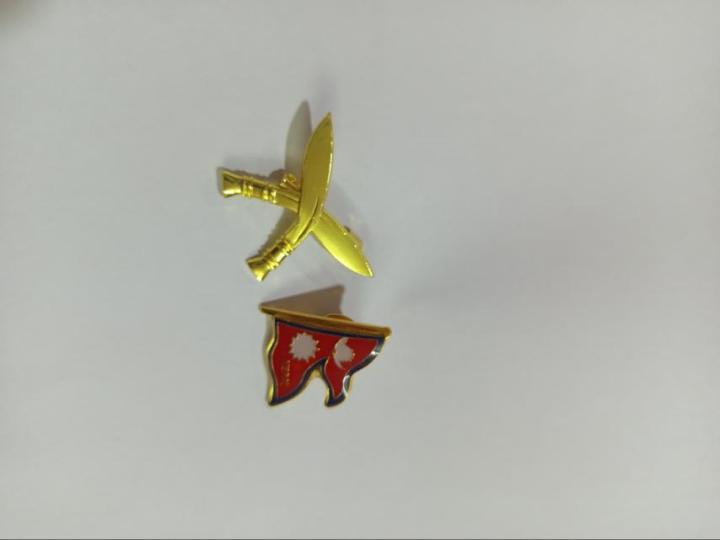 Nepali Flag And Criss Cros Khukuri Pin For Coat, Tie And Cap For Men ...