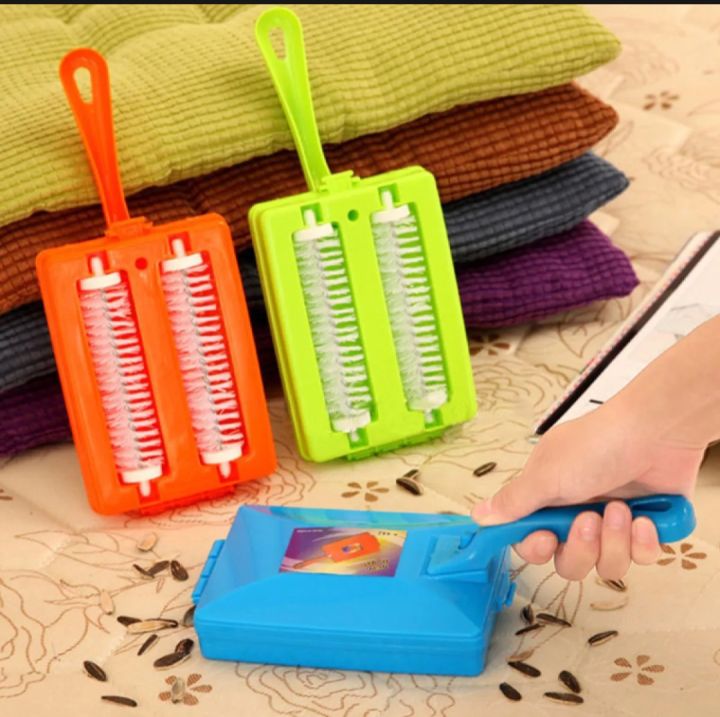 Plastic Handheld Carpet Roller Brush Cleaning With Dust Crumb Collector ...