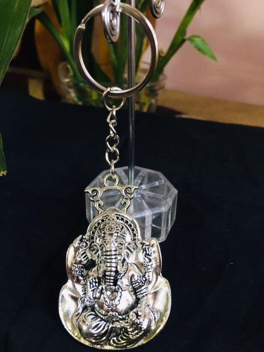Silver Metal Ganesh Keyring | Daraz.com.np