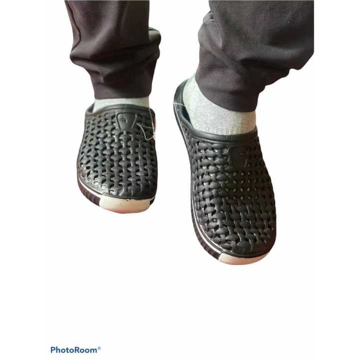 Close Rubber Net Slipper For Men | Daraz.com.np