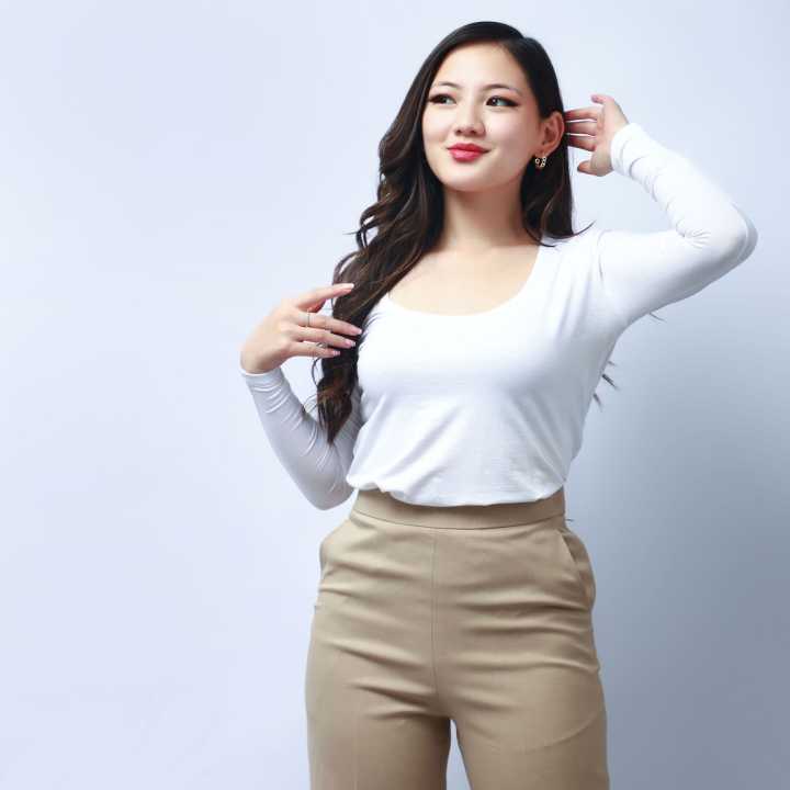 KADE White Deep Neck full sleeve T-shirt | Daraz.com.np