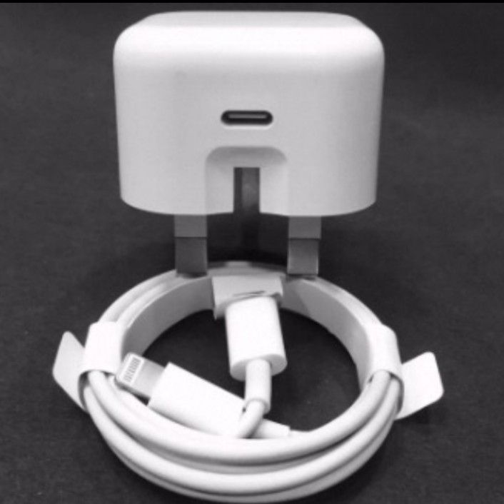 I-phone Three Pin Charger 20W Power Adapter With USB-C To Lightning ...