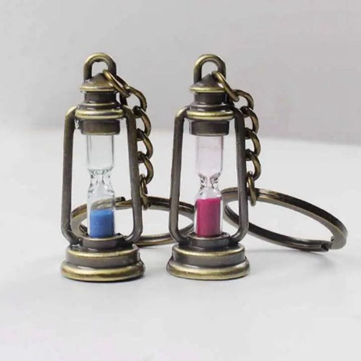 Portable Nostalgic Metal Hourglass Keychain Retro Metal Craft Kerosene ...