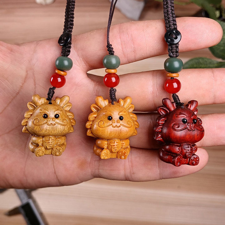 Chinese Style Keychain Sandalwood Zodiac Dragon Keychain Pendant ...