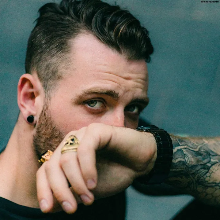 WeihonghunfeiProfesional Stainless Steel Round Flat Stud Earrings for ...