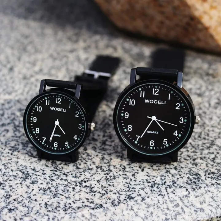 Classic Simple Retro Quartz Black and White Watch for Men and Women for ...