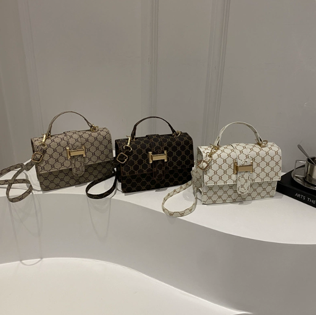 Pebbles Nepal Retro Fashion Printed Handbags Crossbody Small Square Bag ...