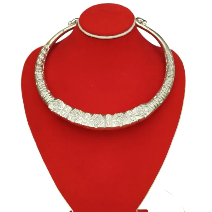 Silver Oxidized, Big Size Hasuli (Sutiya) for Women. In Tharu ...