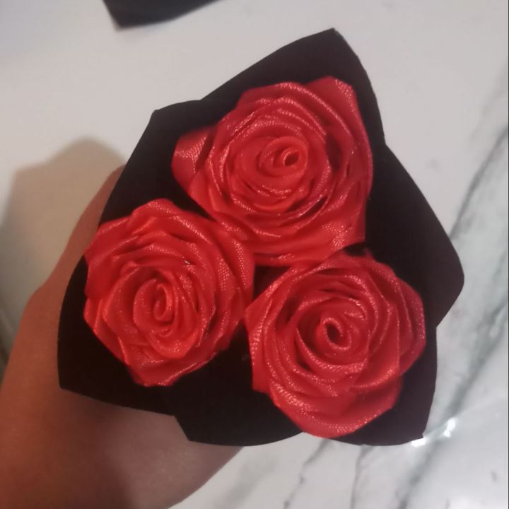 Mini flowers bouquet Ribbon Petal , Flower Fusion with Delicate Ties & Blooming Ribbons - Ribbon ...