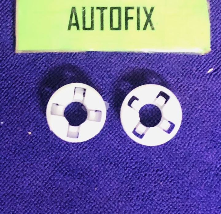 Toyota Corolla bonnet rod plastic hole grip clip 02 pcs | Daraz.pk