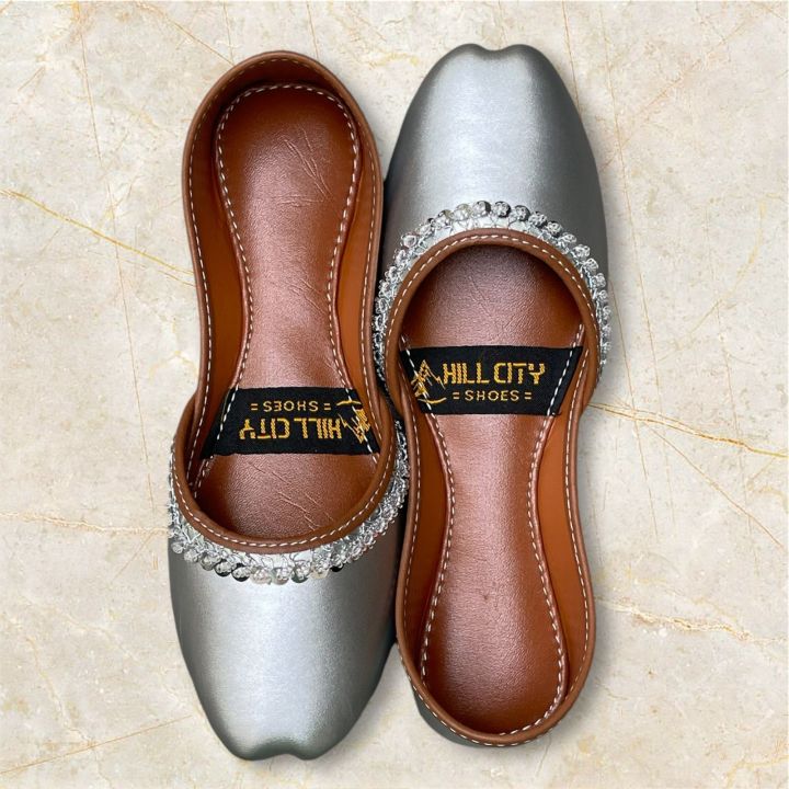 SILVER DESI KHUSSA WITH SOFT PADDING | Daraz.pk